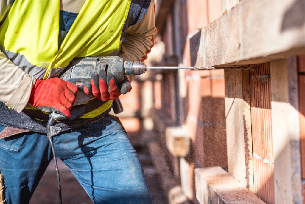 Power Tool Safety Seminar Beacon Mutual power-tool-safety-seminar-beacon-mutual